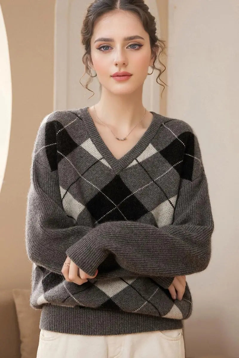 Fibflx Women's 100 Cashmere Chunky Argyle V-Neck Sweater
